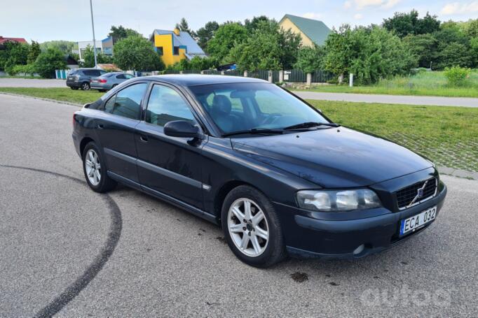 Volvo S60 2400cm³ Benzinas, 2001m, Sedan | Autoa.lt
