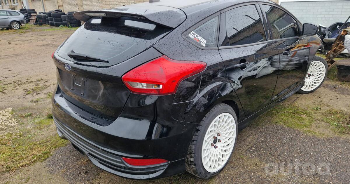 Ford Focus ST 2000cm³ Benzinas, 2016m | autoa.lt