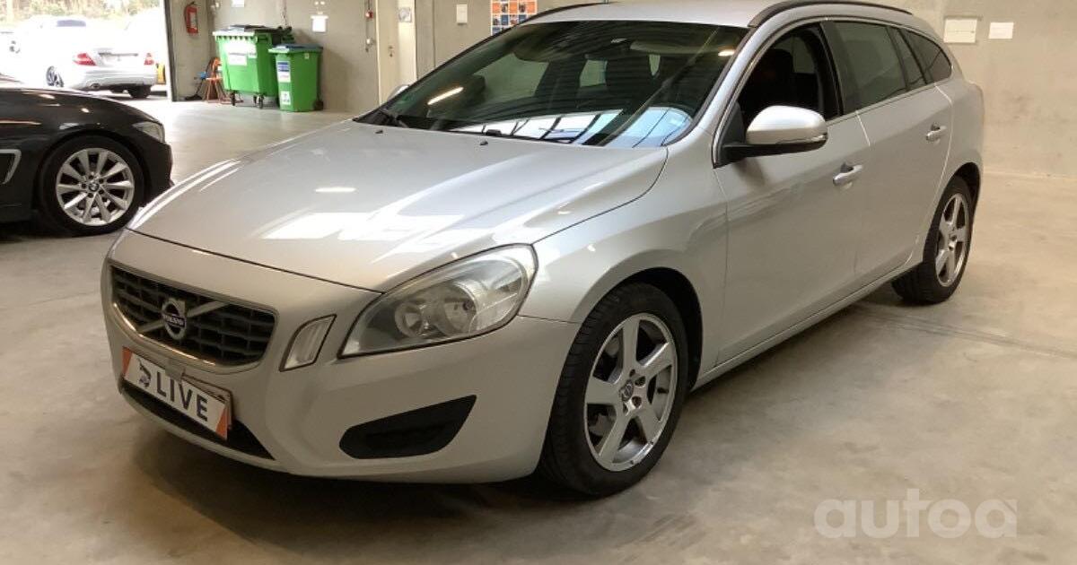 Volvo V60 1560cm³ Dyzelis, 2011m, wagon | autoa.lt