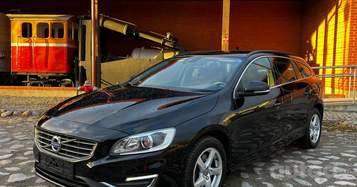Volvo V60 2000cm³ Dyzelis, 2017m, wagon 5-doors | autoa.lt