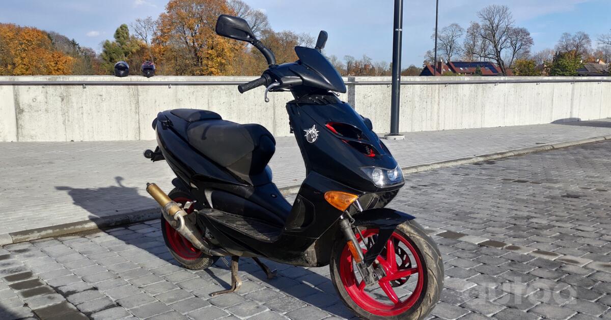 Aprilia SR 49cm³ Benzinas, 2000m | autoa.lt
